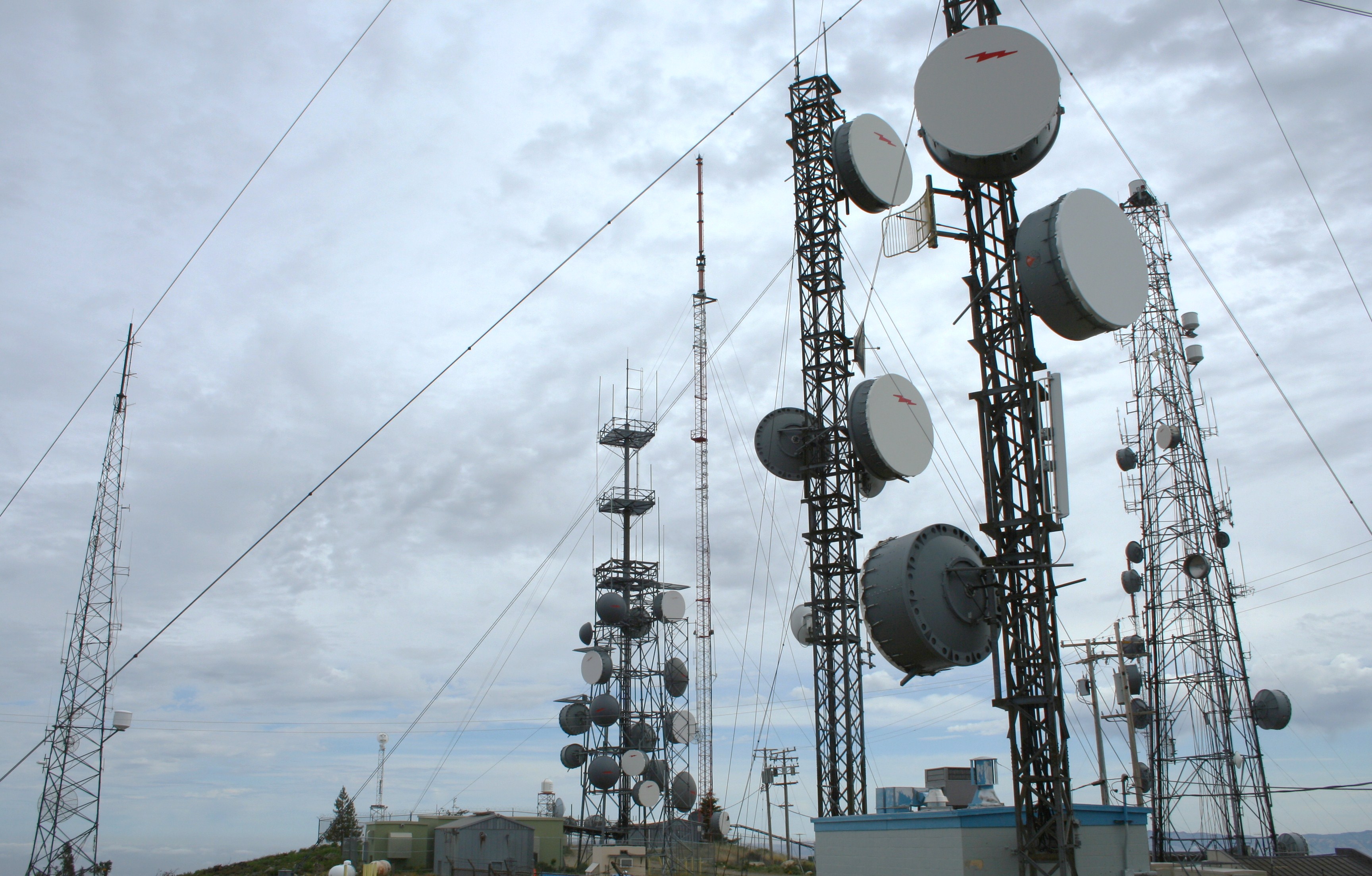 Communication-Towers – Defence.Capital